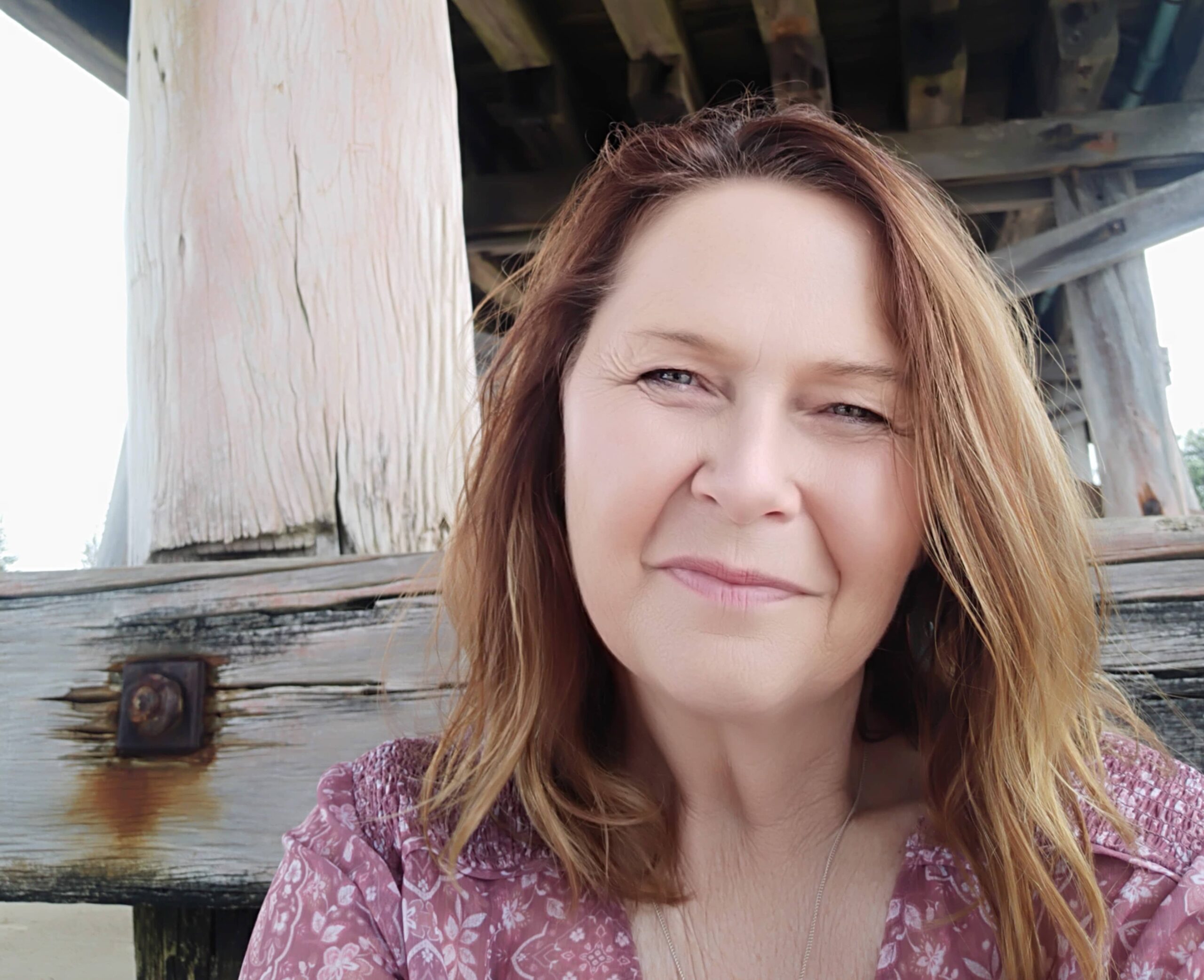 Stephanie Fett's Instagram, Twitter & Facebook on IDCrawl